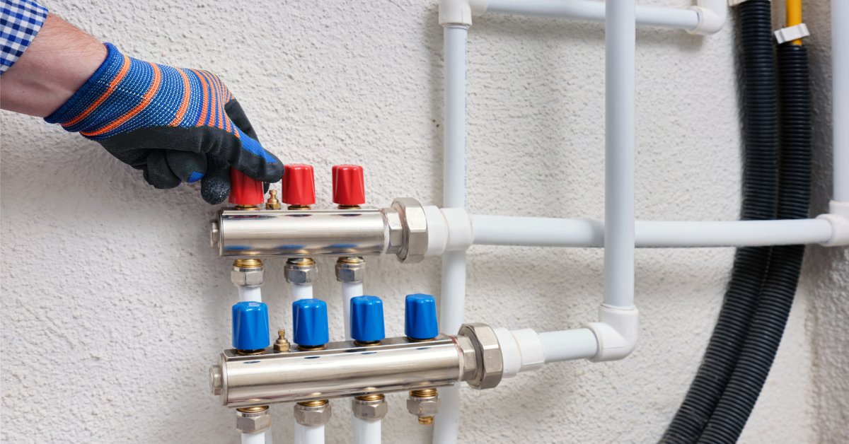 What Are the Benefits of a Manifold Plumbing System?